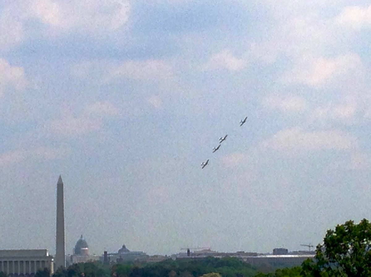 VE Day 70th Anniversary – Warbirds’ DC Flyover – ToneManblog